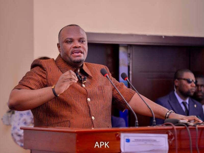 RDC: Daniel Bumba élu gouverneur de Kinshasa RDC: Daniel Bumba élu gouverneur de Kinshasa